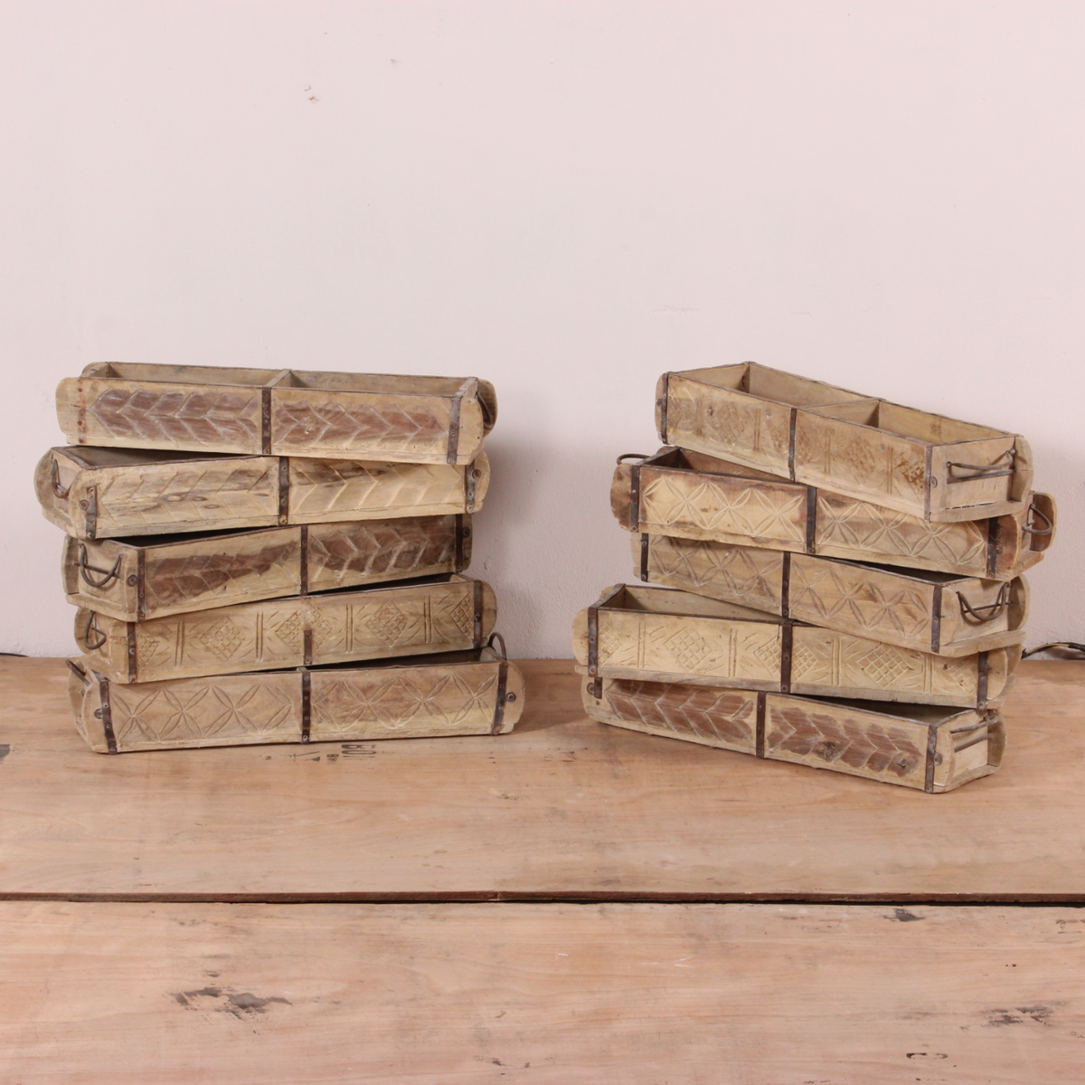 Carved Indian Vintage Timber Brick Mould - Double – Paradise Living Co.