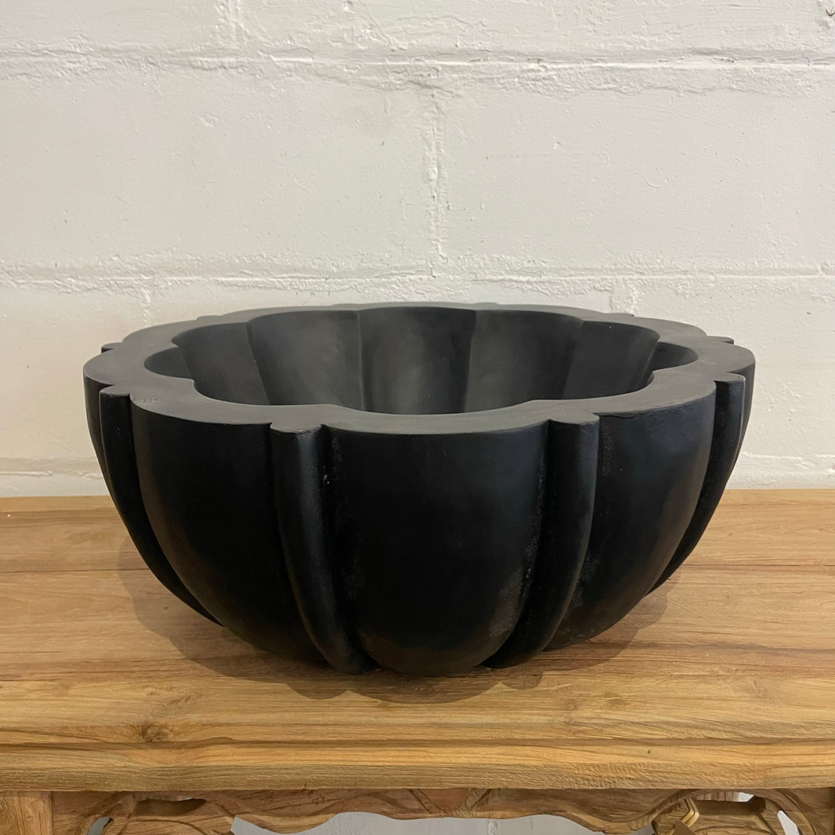 Grand Black Petal Timber Bowl – Paradise Living Co.