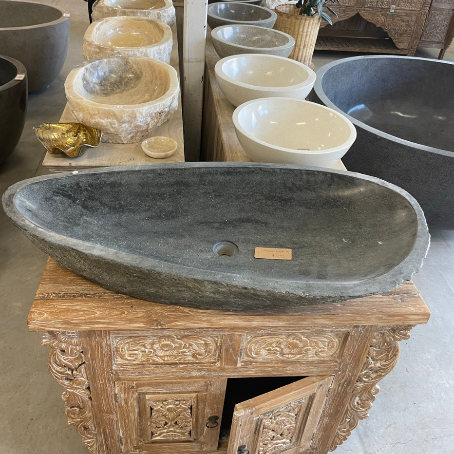 Grand River Stone Basin #13 - 101 x 49 x 15cm – Paradise Living Co.
