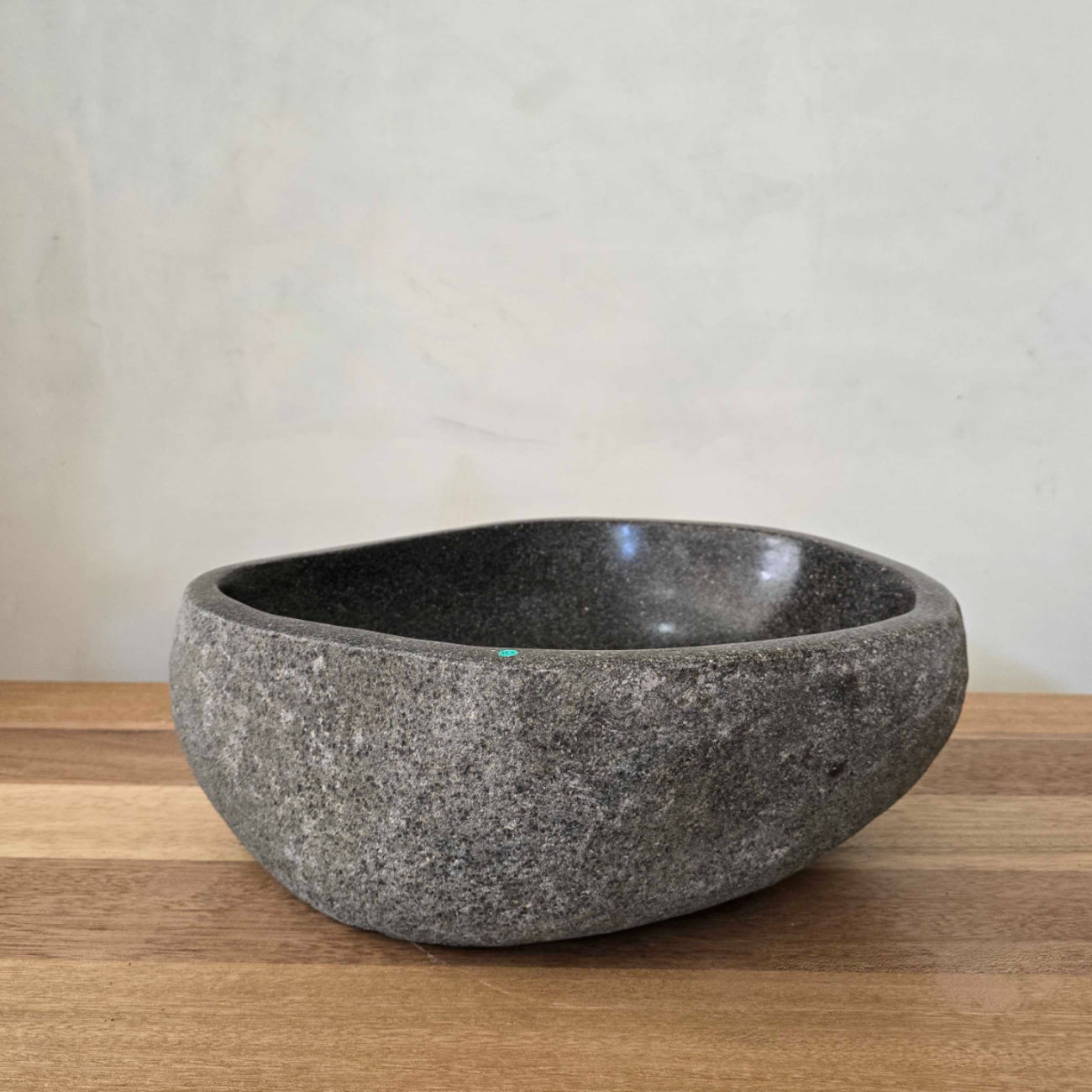 Medium River Stone Basin 03 - 41.5cm x 38.4cm – Paradise Living Co.