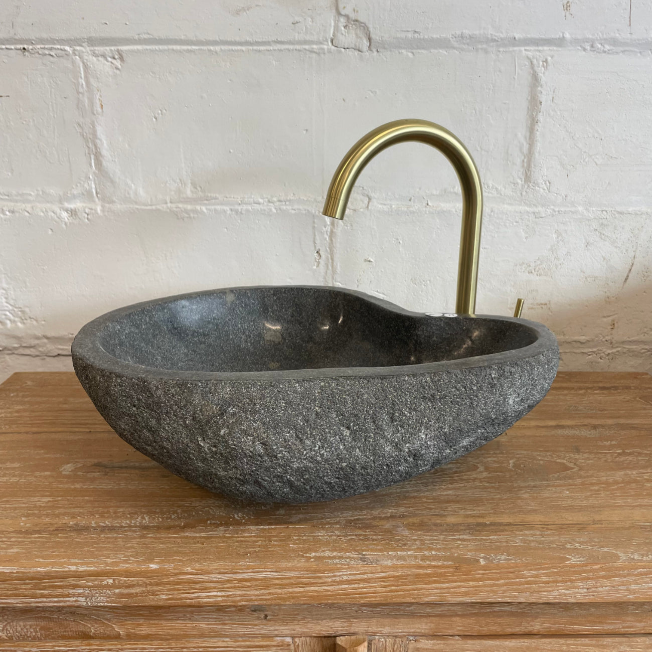 Medium River Stone Basin 17 - 47 x 37 x 15cm – Paradise Living Co.