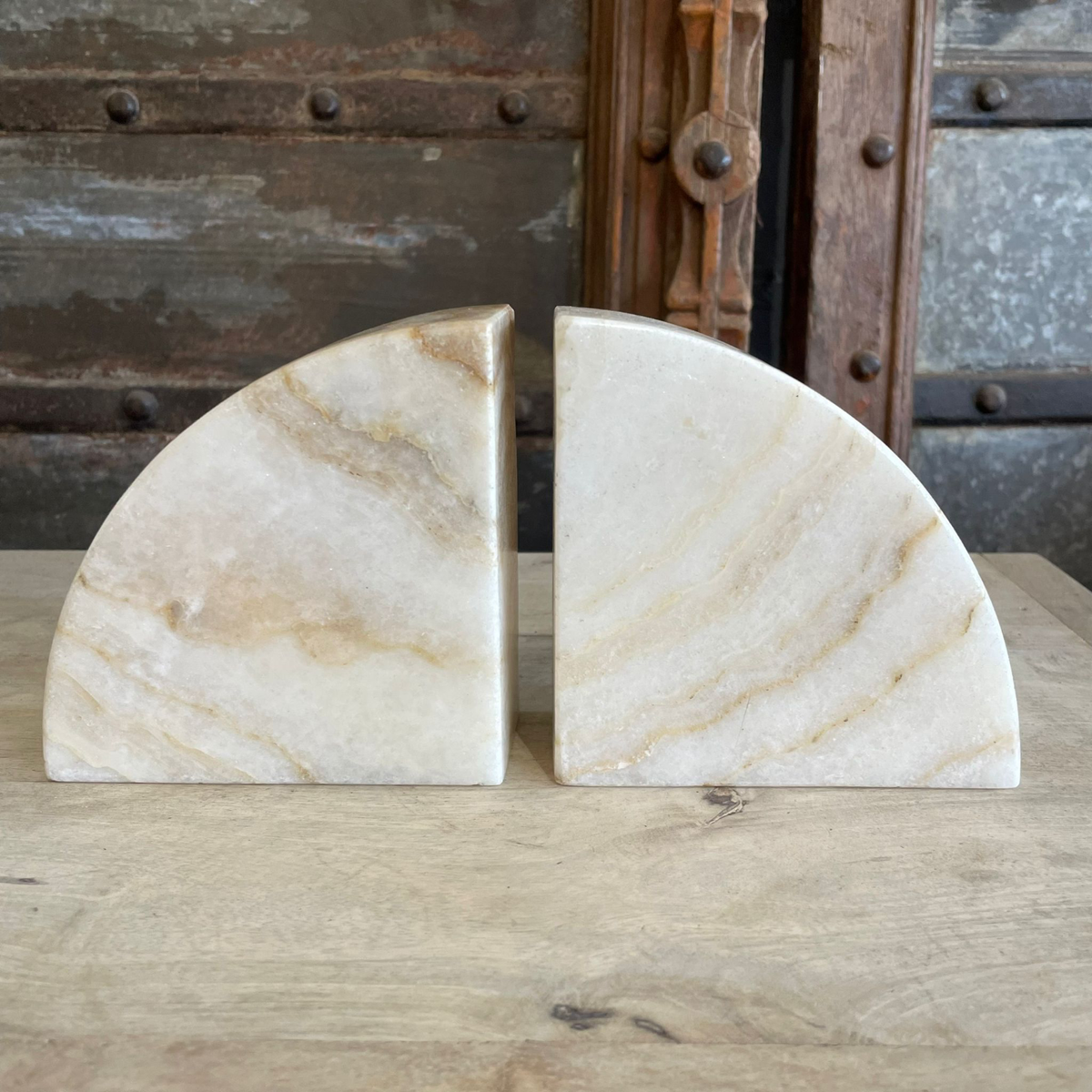 Polished Arc Onyx Stone Book Ends – Paradise Living Co.