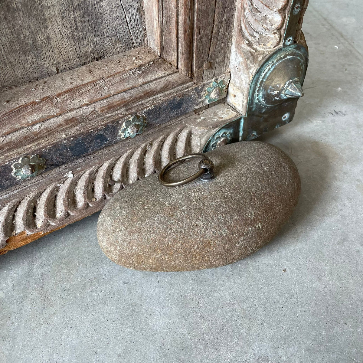 River Stone Door Stop – Paradise Living Co.