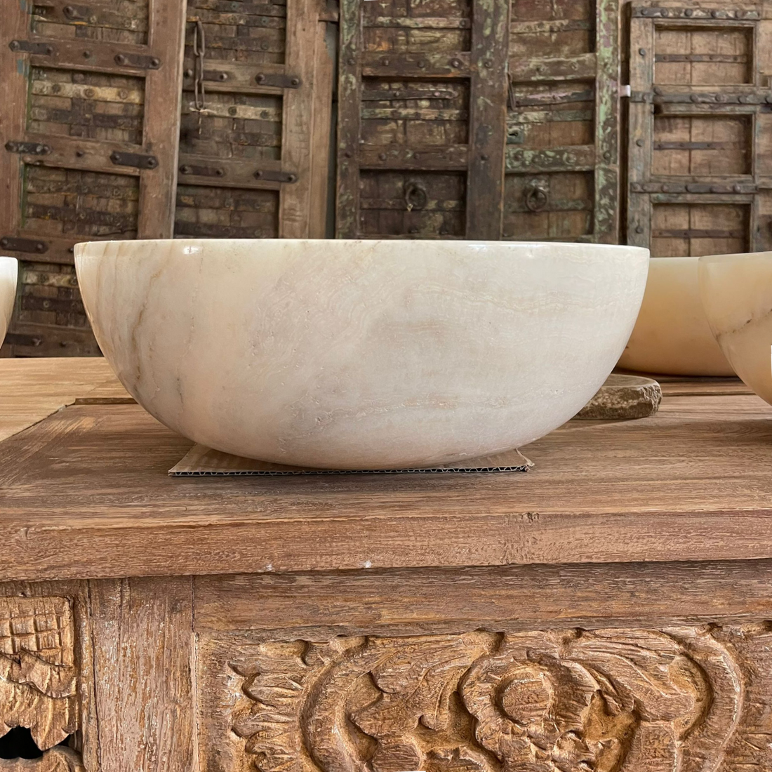 Round Onyx Stone Basin #018 – Paradise Living Co.