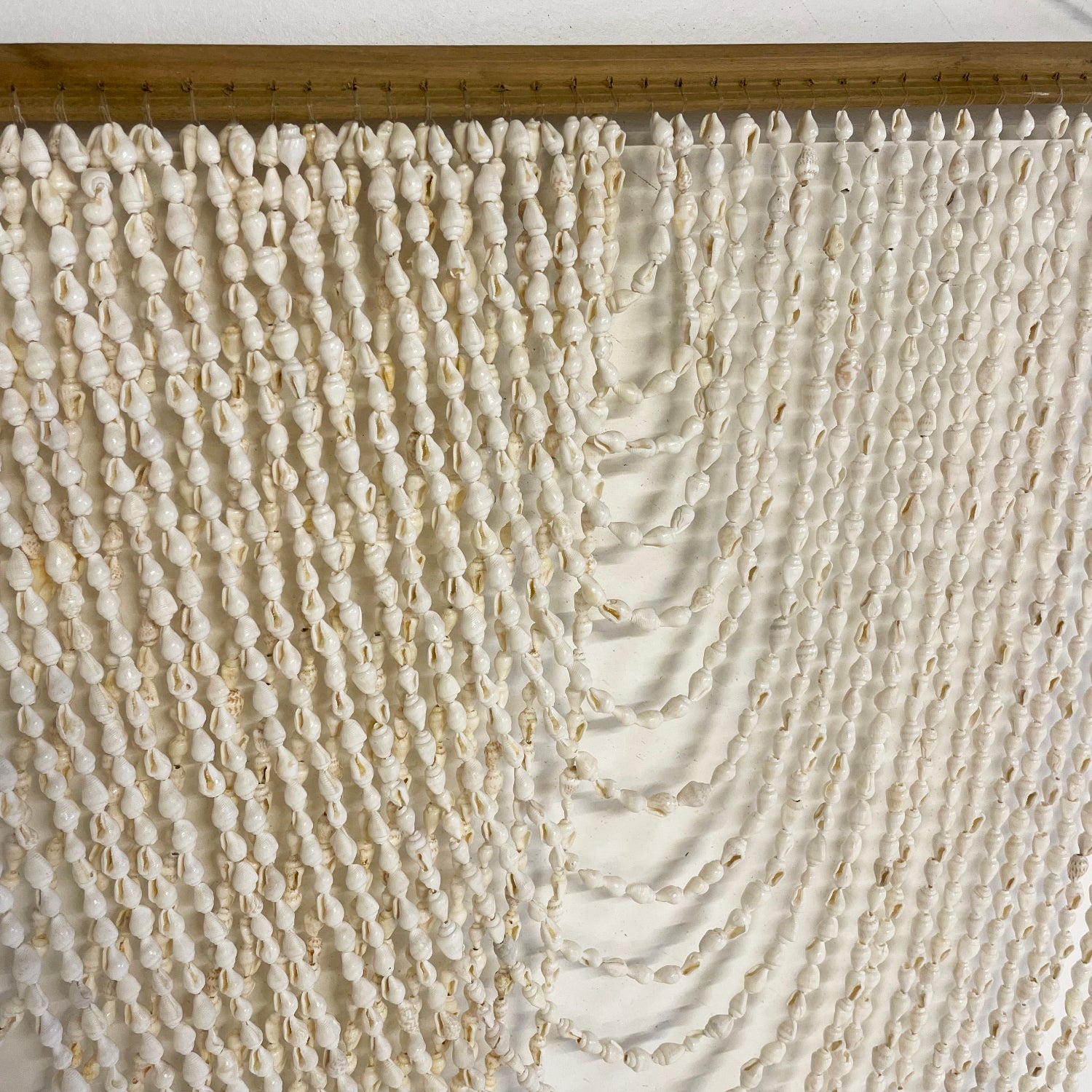 Gratis Shell Wall Hanging – Paradise Living Co.