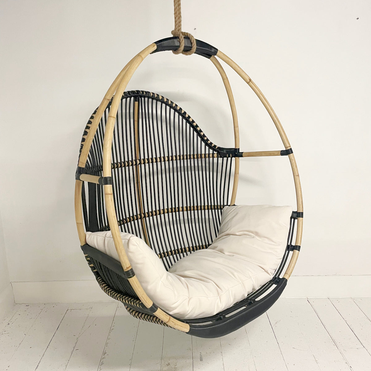 Round Single Cane Hanging Chair - Black & Natural – Paradise Living Co.