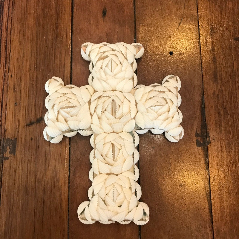 Small Shell Cross – Paradise Living Co.